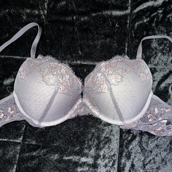 Ambrielle | Intimates & Sleepwear | Ambrielle Lace Push Up Bra | Poshmark